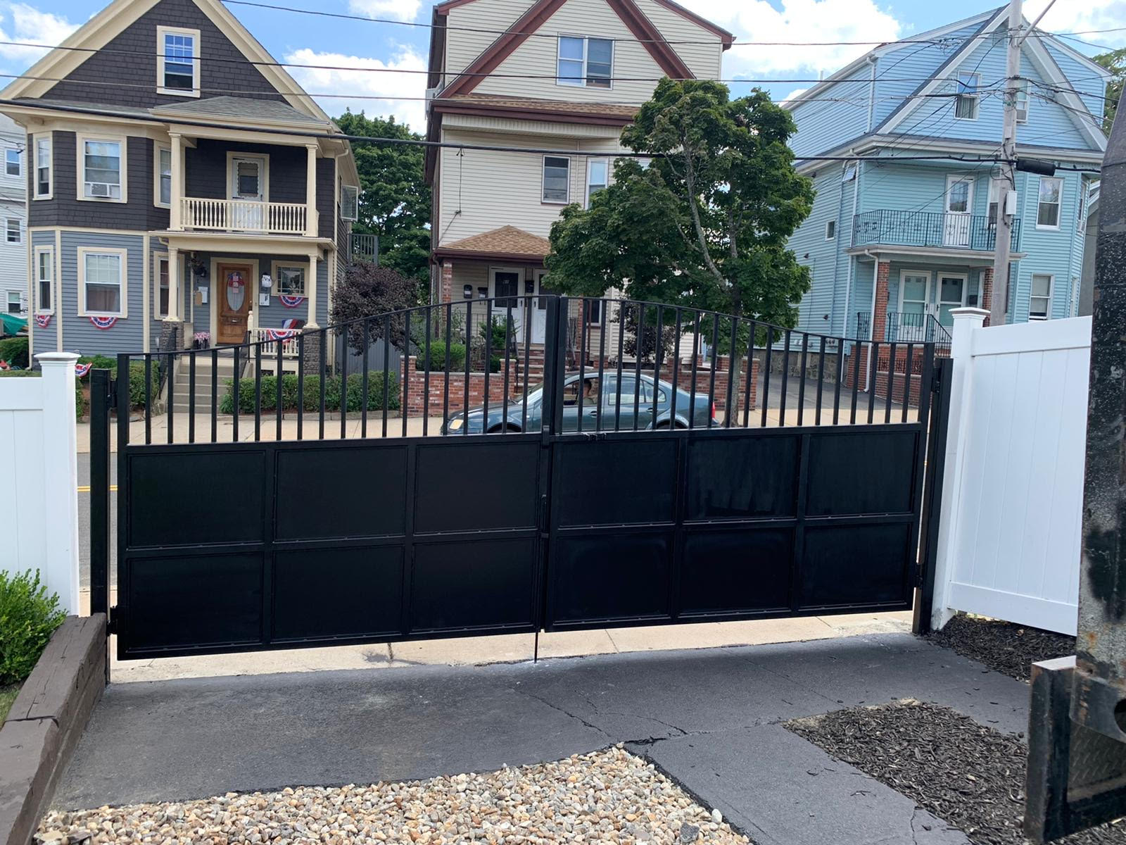 Gates 11 - Boston Iron Works